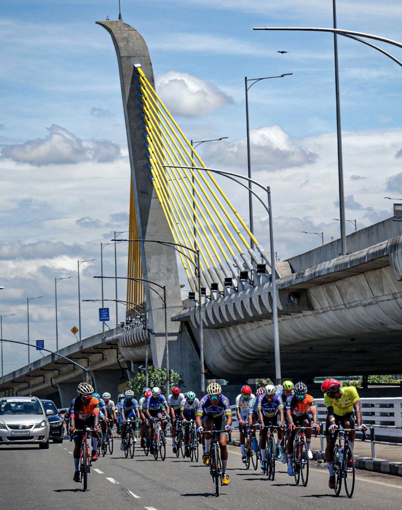 Guwan Hamuda Papadi Sawariya 2025 - Caption Story | Daily Mirror