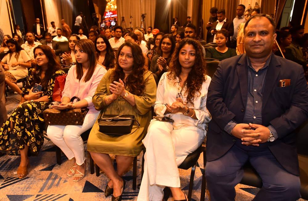 Ishadi Amanda honored... - Caption Story | Daily Mirror