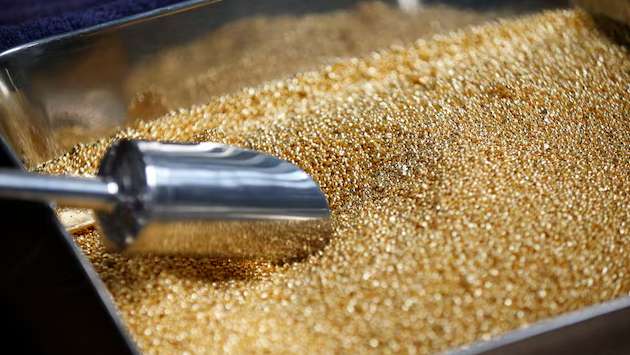 Gold tops $4,900/oz; silver and platinum extend record‑setting rally ...