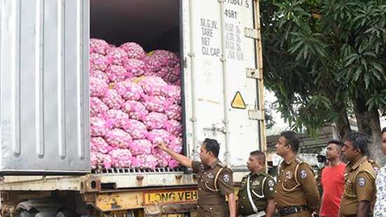 Five arrested for pilferage of garlic from container in Ragama ...