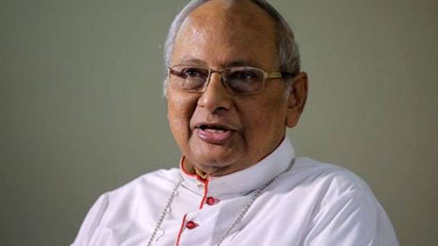 Cardinal Malcolm Ranjith leaves for Rome - Breaking News | Daily Mirror