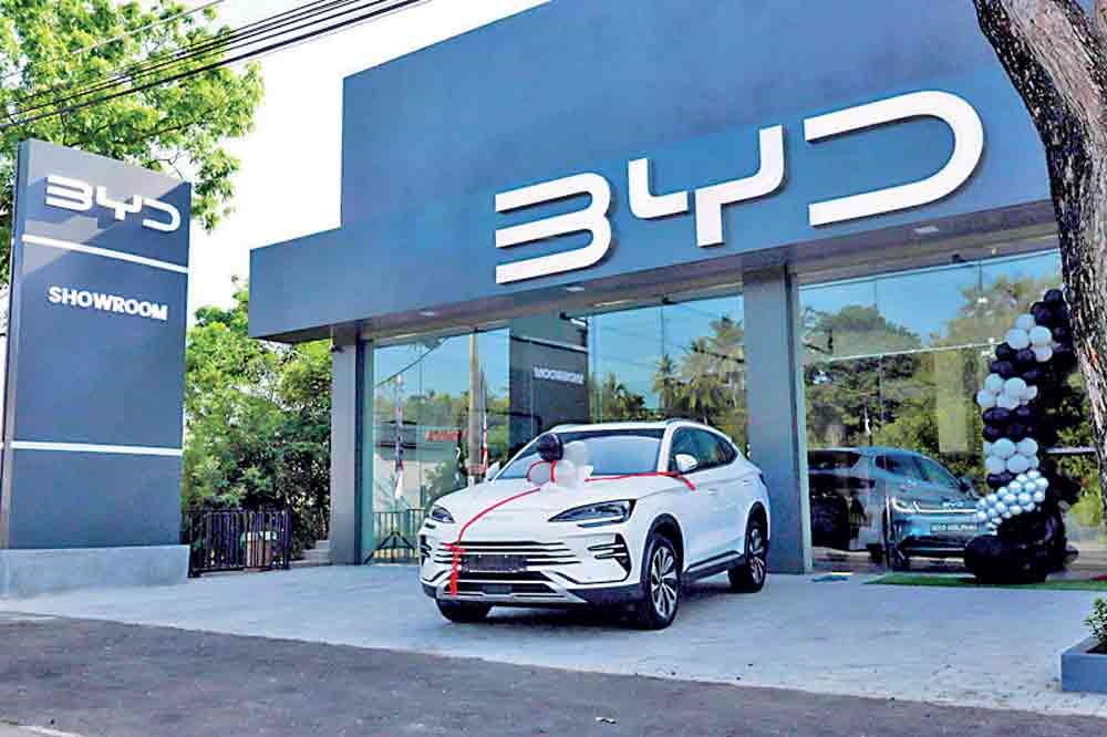 BYD opens Ampara showroom - Business News | Daily Mirror