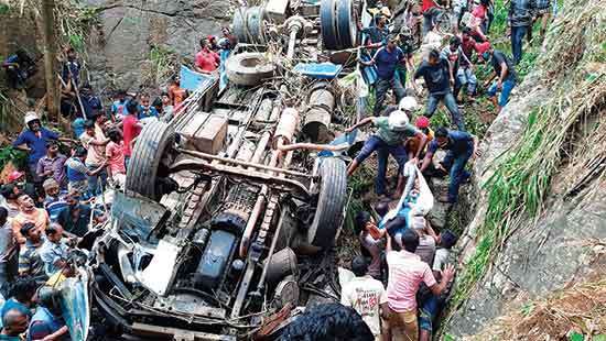 Bus journeys that whisper death! - News Features | Daily Mirror