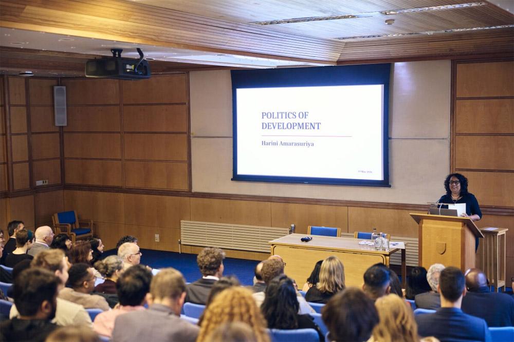 PM Harini speaks at Oxford - Caption Story | Daily Mirror