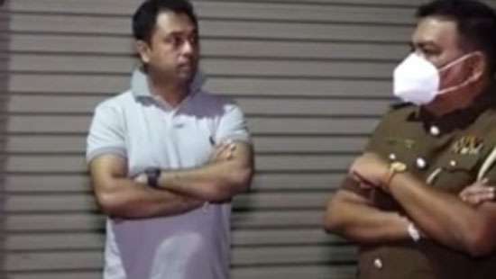 Journalist Chamuditha Samarawickrama’s residence attacked - Breaking News | Daily Mirror