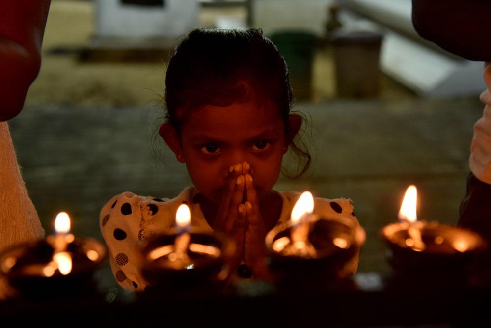 Religious activities during ‘Nonagathaya’ - Caption Story | Daily Mirror