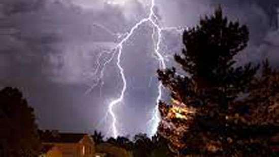 Red alert for 13 districts on severe lightning: Met Dept. - Breaking ...