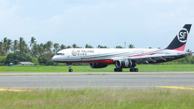 New cargo flight service launched between Kunming and BIA - Breaking News | Daily Mirror