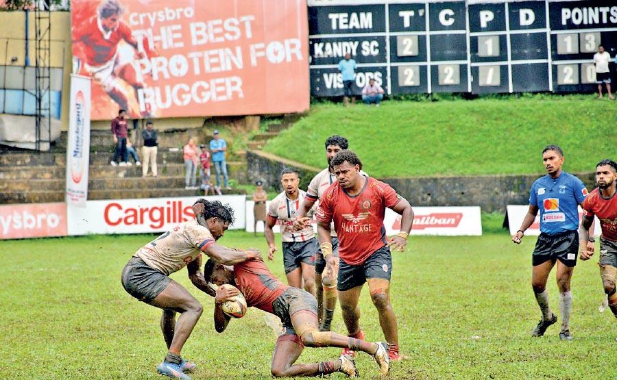 Reds silence Nittawela - Sports | Daily Mirror