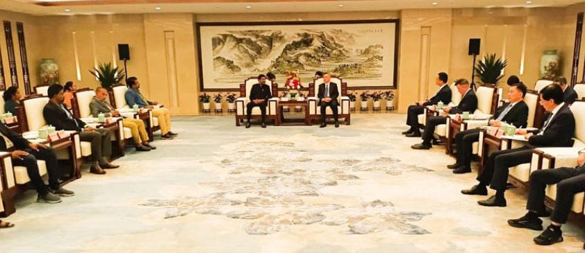 Tilvin Silva leads JVP visit to China - Breaking News | Daily Mirror