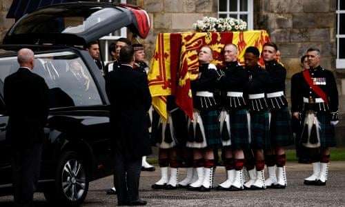 Sri Lankan origin woman first in queue for Queen’s lying-in-state ...