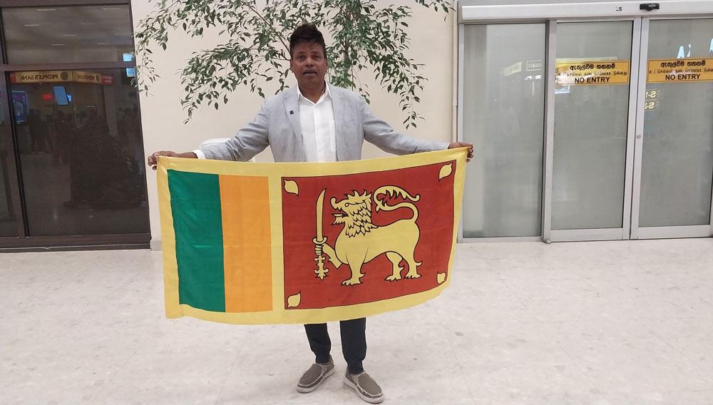 Johan Peiris returns after conquering seven summits - Breaking News ...