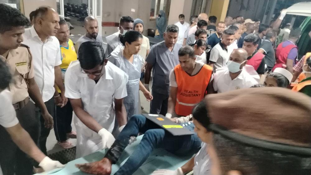 Ella bus crash claims 15 lives, many injured - Breaking News | Daily Mirror