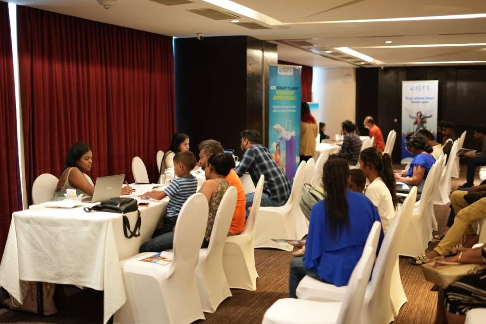 ICFS hosts Ayubowan UK event for aspiring students - Breaking News | Daily Mirror