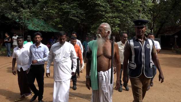 Vedda chief introduces new political culture - Breaking News | Daily Mirror