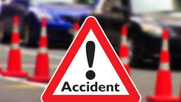 Woman dies after three-wheeler crashes into bus stop in Thambalagamuwa ...