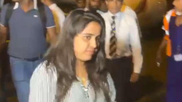 Ishara Sewwandi brought back - Breaking News | Daily Mirror