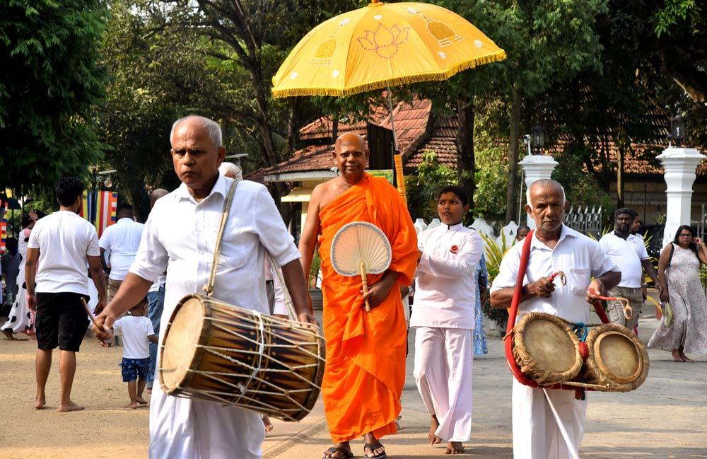 “Navam” full moon Poya Day - Caption Story | Daily Mirror