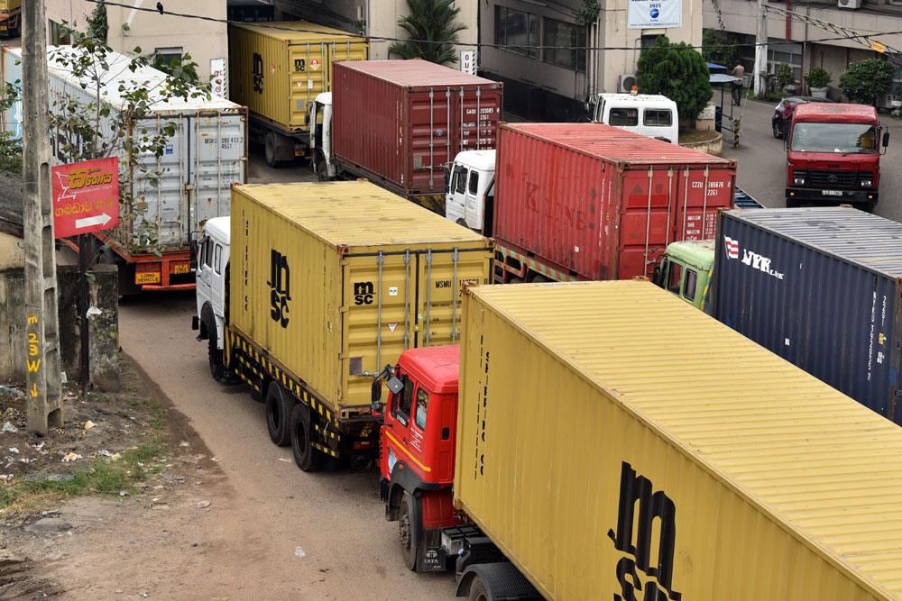 Container congestion shows no sign of easing off: Will it impact food ...