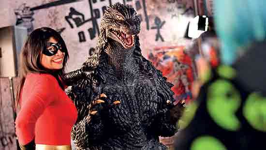 Godzilla fans fete the monster... - Life | Daily Mirror