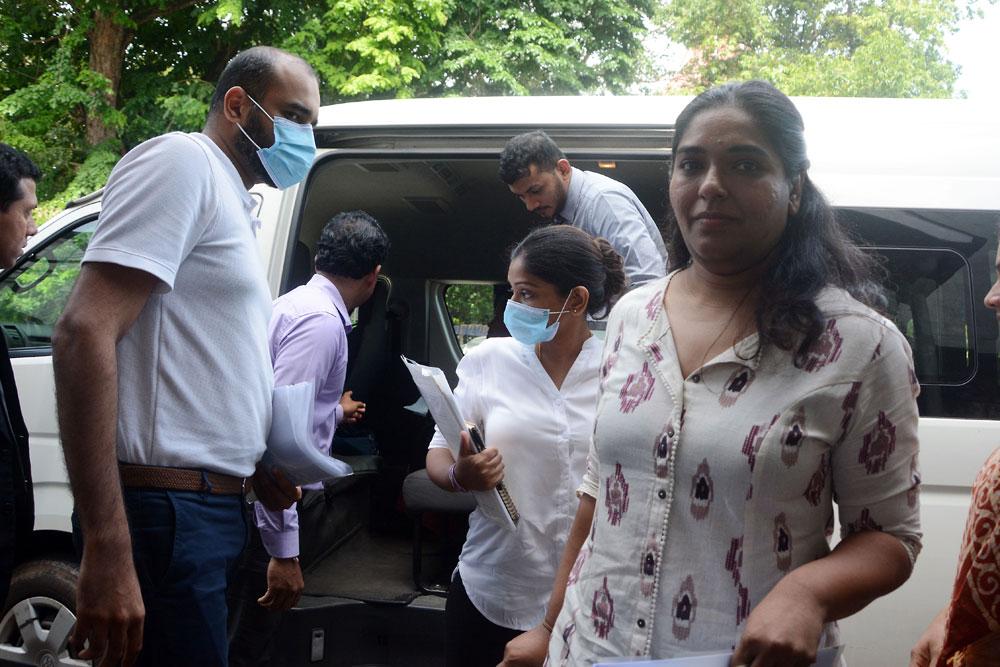 Keheliya’s daughter fails bail, remanded - Caption Story | Daily Mirror