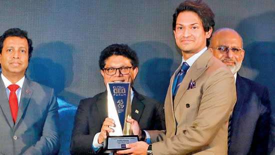 Laugfs leaders recognised at 45 Under 45 CEO Forum Awards - Business ...