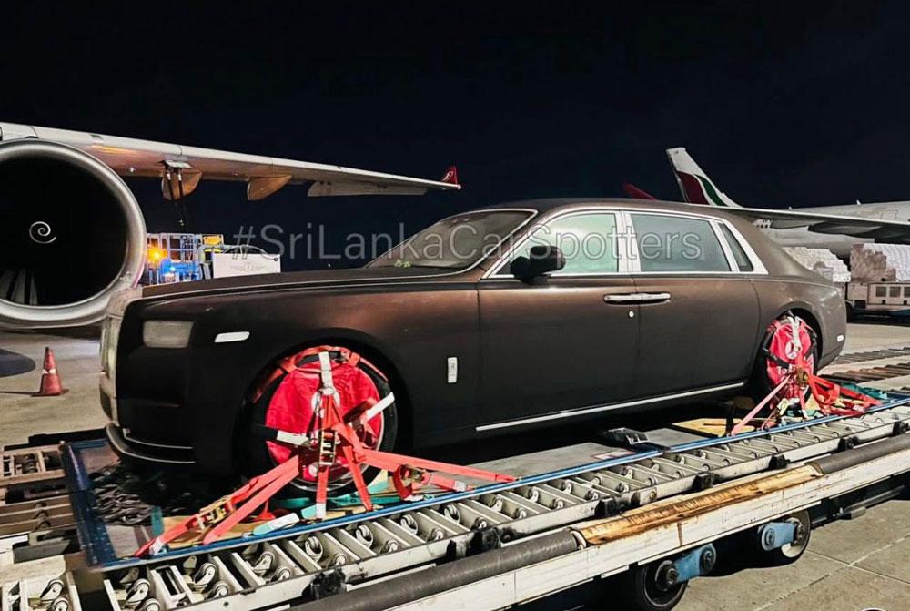 Rolls-Royce Phantom touches down in SL - Breaking News | Daily Mirror