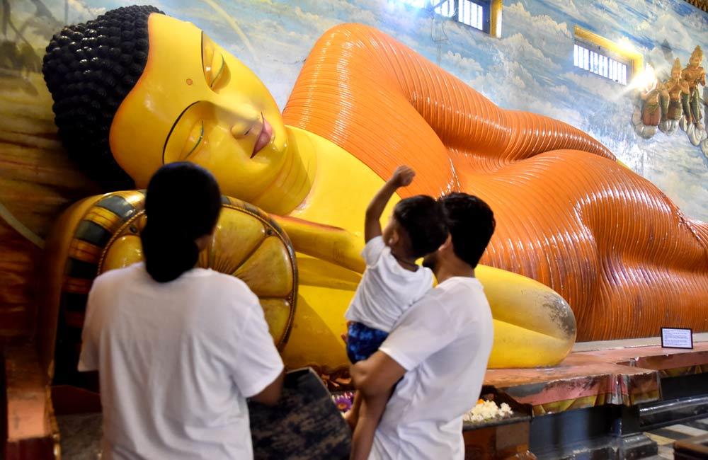 “Navam” full moon Poya Day - Caption Story | Daily Mirror