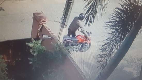 CCTV footage shows underworld member stealing motorcycle - Breaking ...