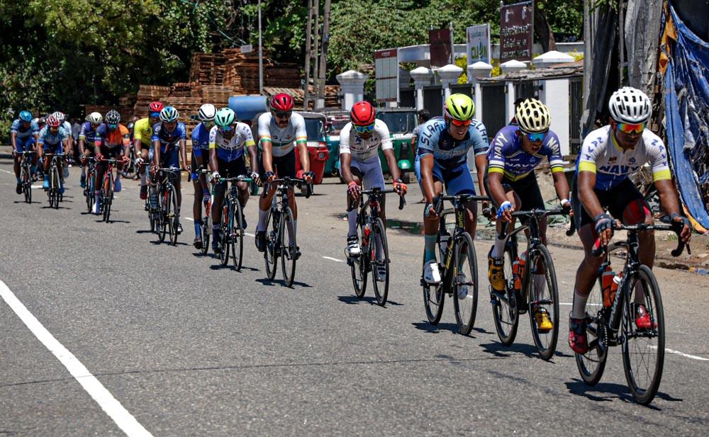 Guwan Hamuda Papadi Sawariya 2025 - Caption Story | Daily Mirror